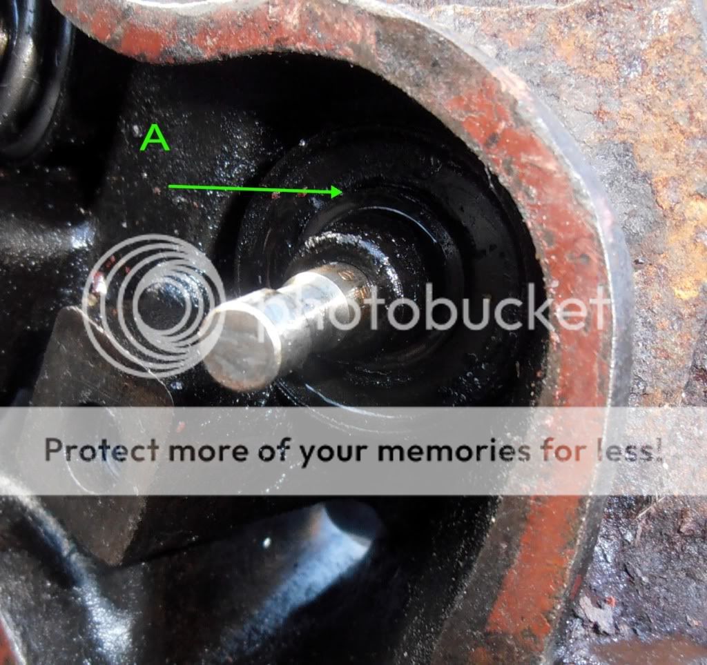 BSA C10 C11 C12 - Technical Section - Chapter 9 Remove the valves