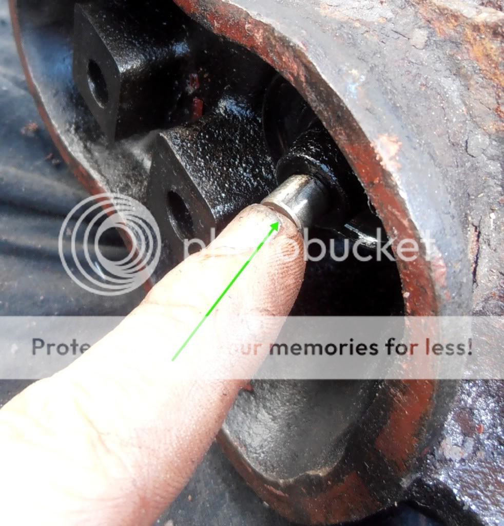 BSA C10 C11 C12 - Technical Section - Chapter 9 Remove the valves